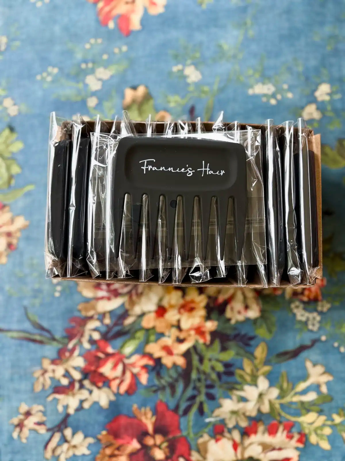 Jumbo Bag O' Combs – Frannie's Hair